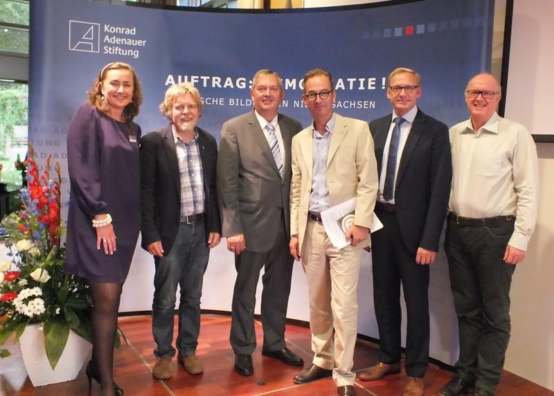 Publizist Jan Fleischhauer zu Gast in Rastede und Cloppenburg - Hermann ...