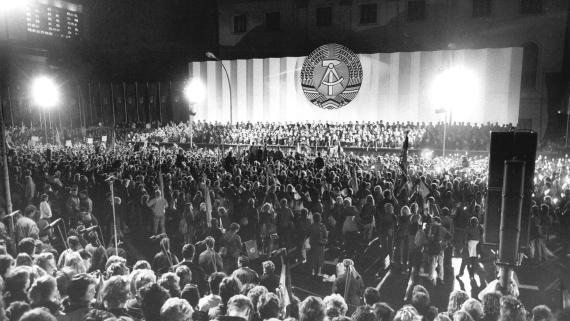 Geschichte der DDR 1949 bis 1990 - Konrad-Adenauer-Stiftung