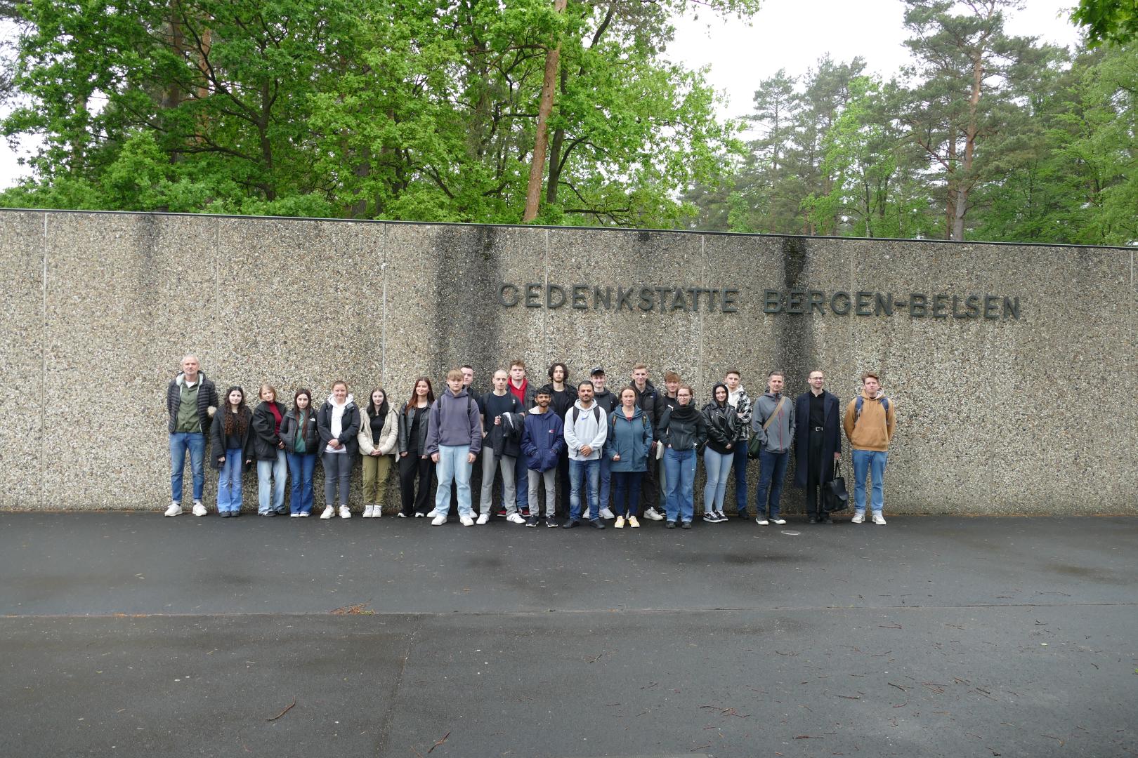 Kälte, Hunger und Angst - Politisches Bildungsforum Bremen - Konrad ...