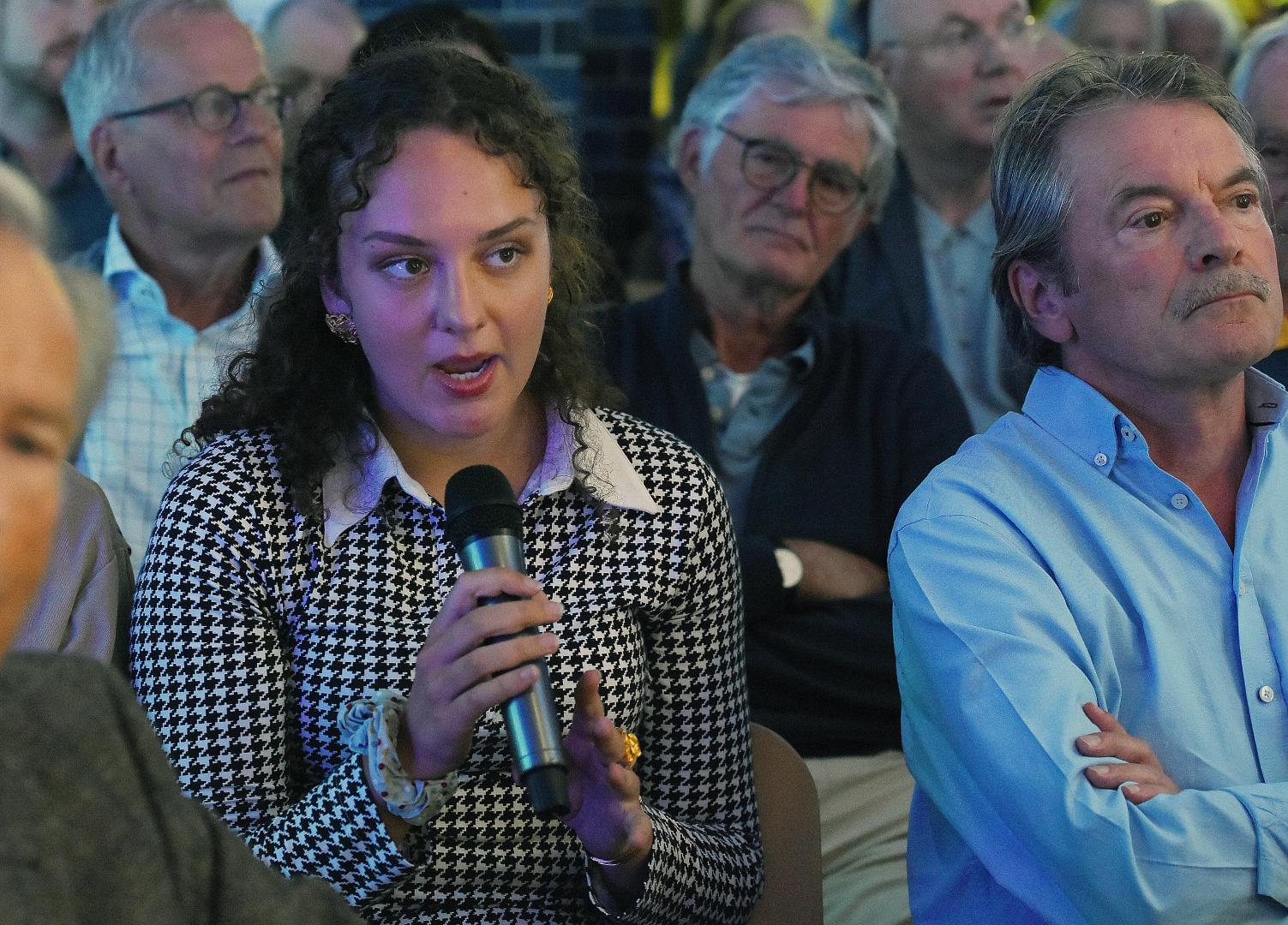 Wir müssen für die Demokratie kämpfen – Peter R. Neumann zur neuen ...