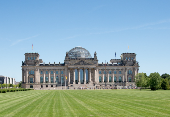 Jetzt zum Nachschauen - „Morning Briefing“ zur Bundestagswahl 2025 ...
