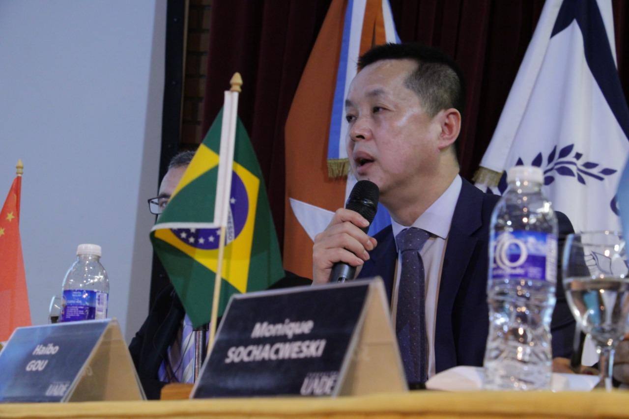 Taller y conferencia pública acerca del futuro del Tratado Antártico en ...